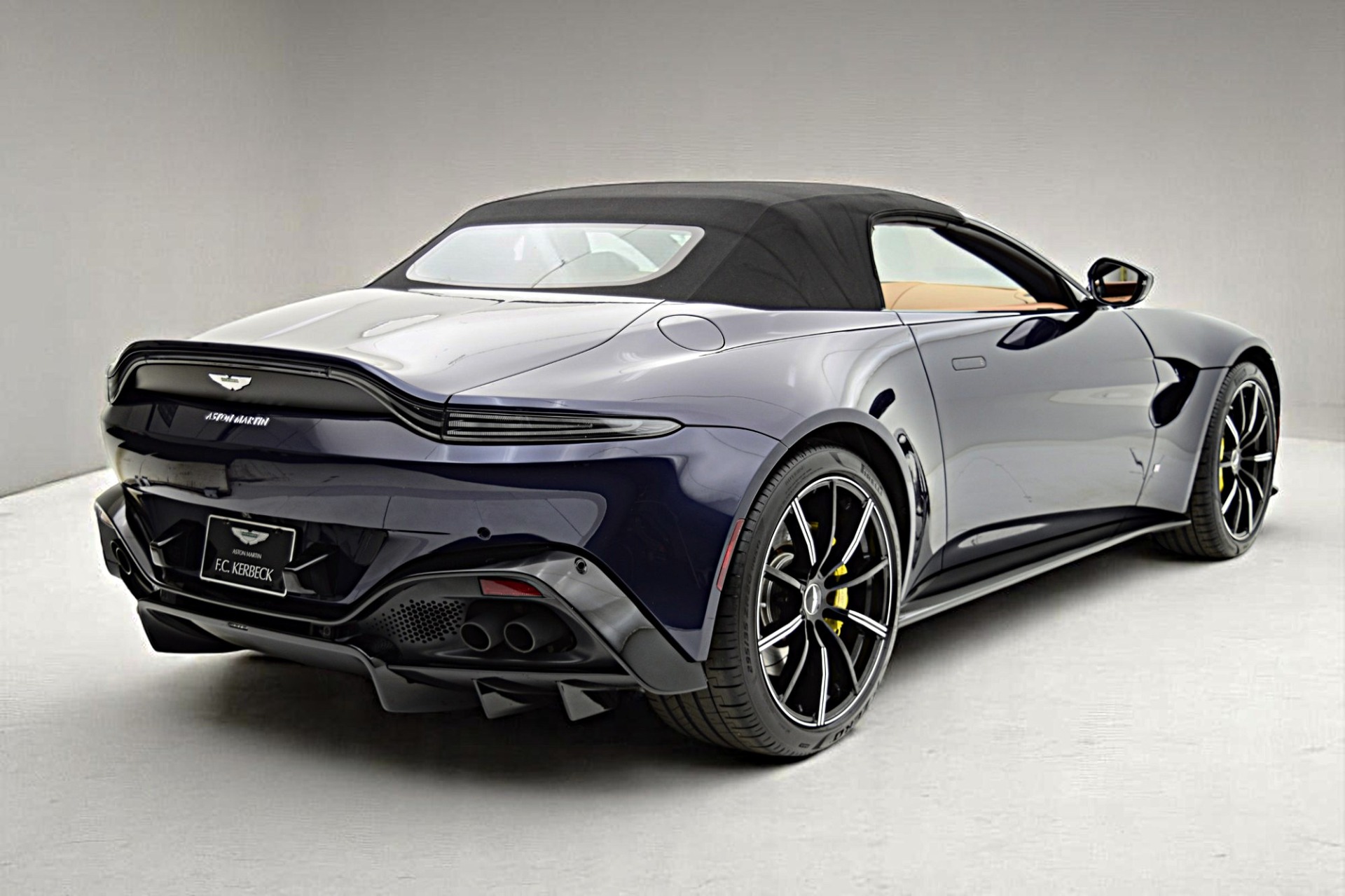 Used 2021 Aston Martin Vantage Roadster For Sale ($129,000) | Rolls ...