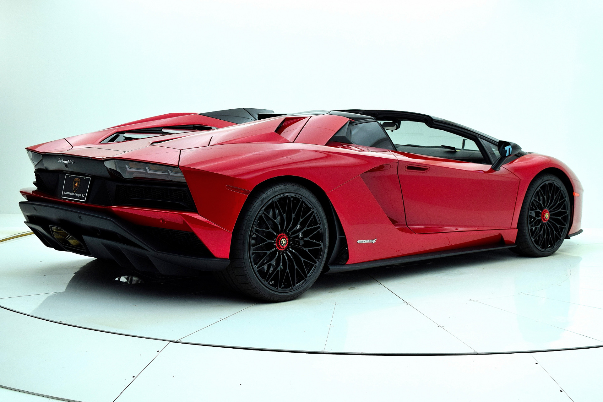 Used 2018 Lamborghini Aventador S Roadster For Sale ($379,880) | Rolls ...