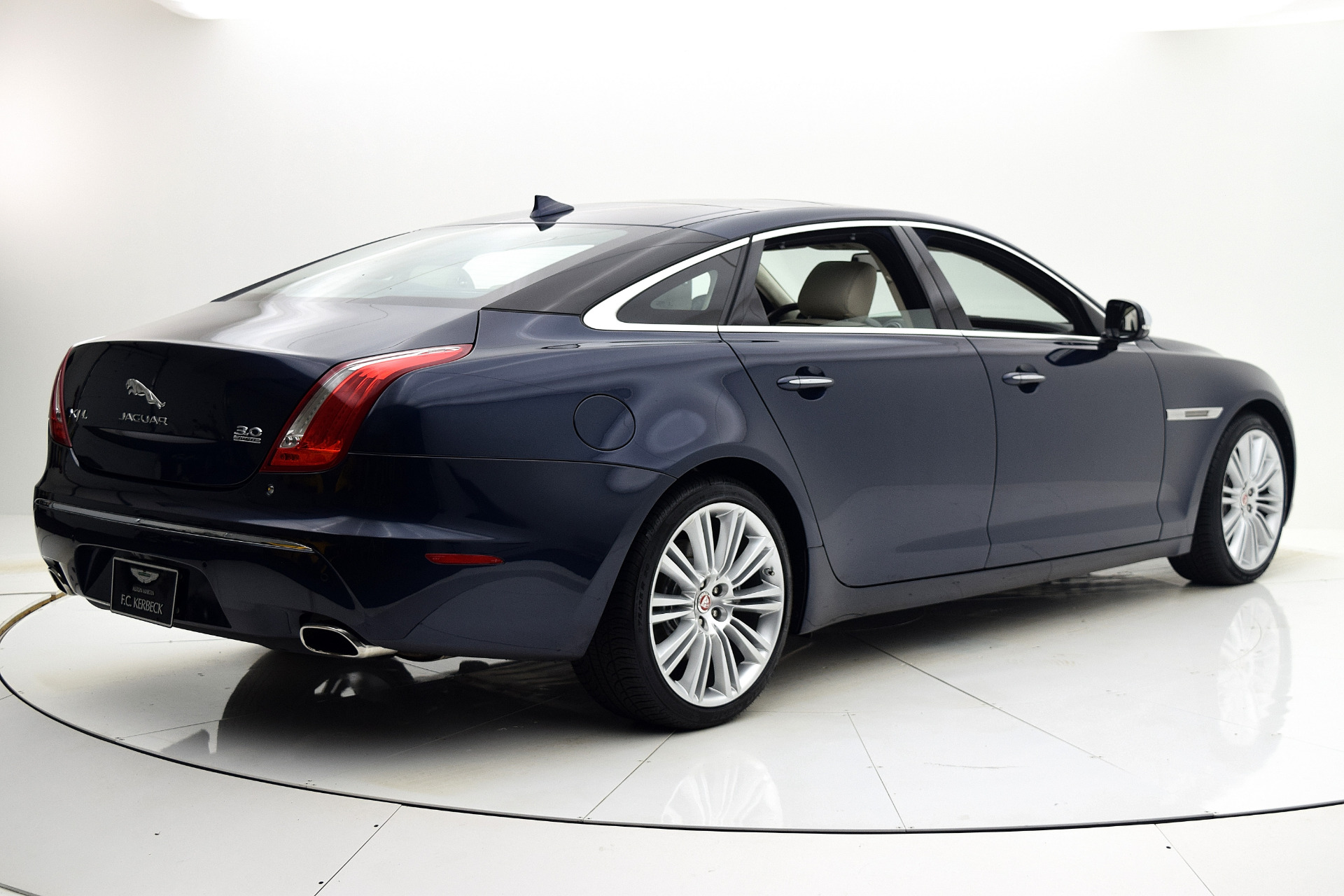 Sitemapcdatahttpsthereferenznetjaguar Xjl Portfolio 2014null